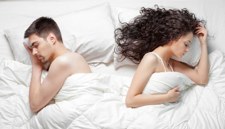 10 Best and Worst Sleeping Positions for Couples • InsideBedroom